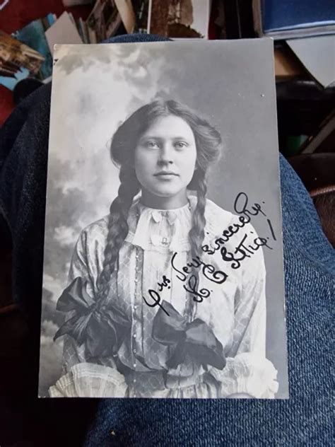 Attractive Edwardian Girl Beautiful Long Hair Vintage Real Photo