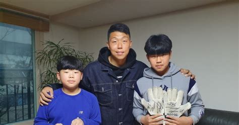 제주 유나이티드 Gk 윤보상 골키퍼 꿈나무 위해 몰래 깜짝 선물