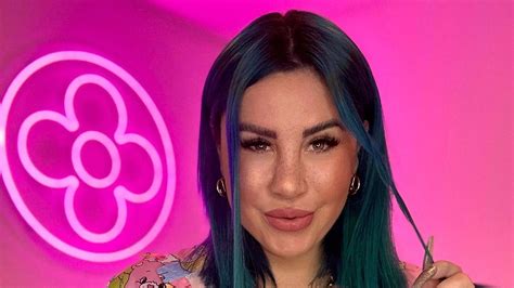 Prominent Getrennt Star Kate Merlan Ist Wieder Verliebt