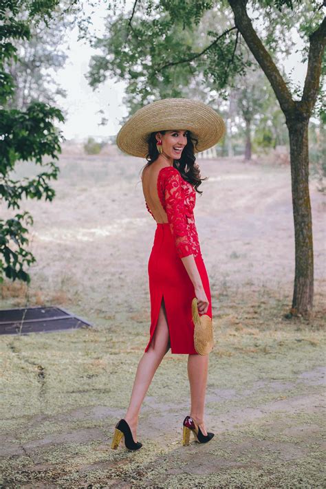 Vestido De Encaje Y Espalda Rojo De Blancaspina Invitada Perfecta By Sandra