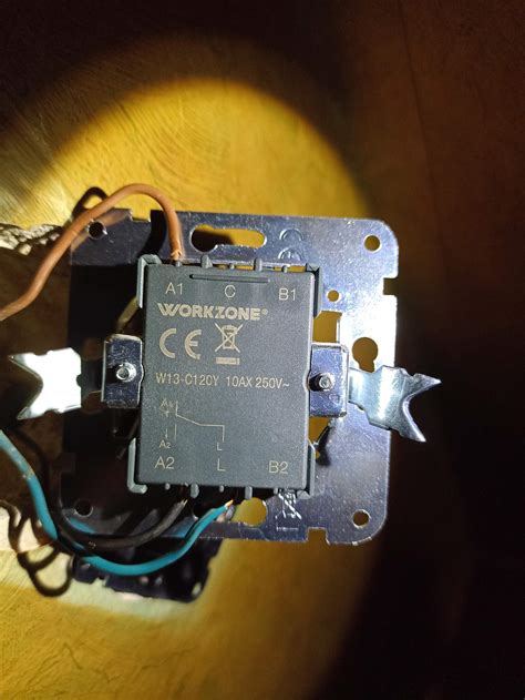 Anschließen Einer Wechselschaltung Strom Elektrik Kabel
