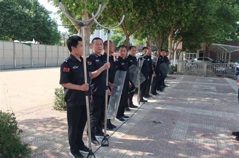 保卫处开展“反恐防暴”技能培训 保卫处