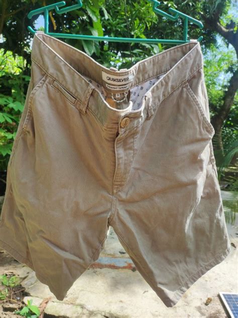 Quicksilver straight tapered, Men's Fashion, Bottoms, Shorts on Carousell