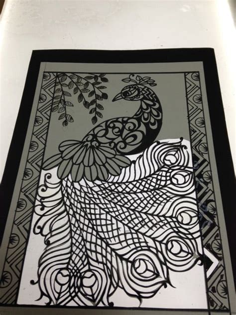 孔雀の切り絵と チョキ 11art Hiro
