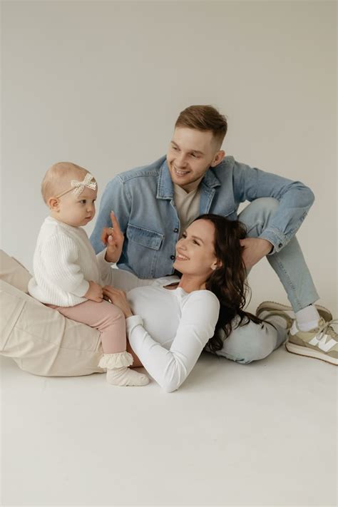 1 годик малыша семейная фотосессия в студии идеи семейных фото мама и малыш фотосессия ла