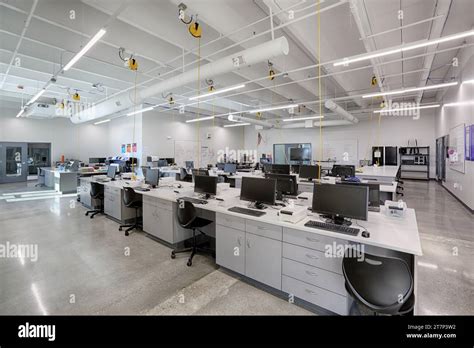 The Computer Technology Laboratory And Classroom In A Modern Technical Careers High School Stock