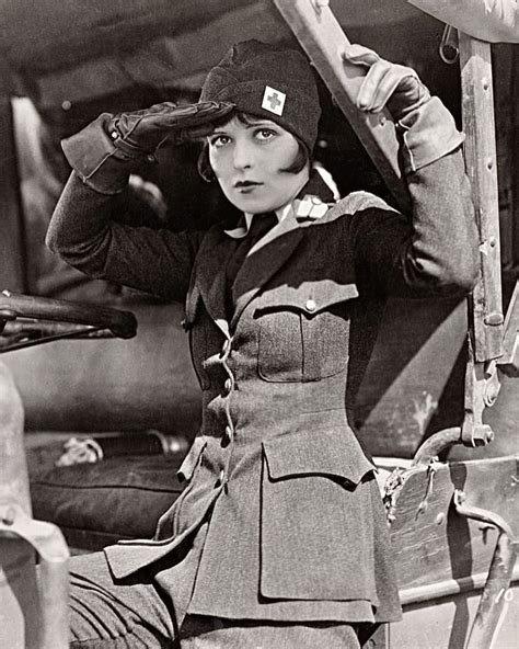 Clara Bow Known As The It Girl Classic Photo Wisdom