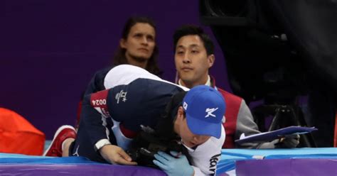 포토 고통스러워 하는 임효준