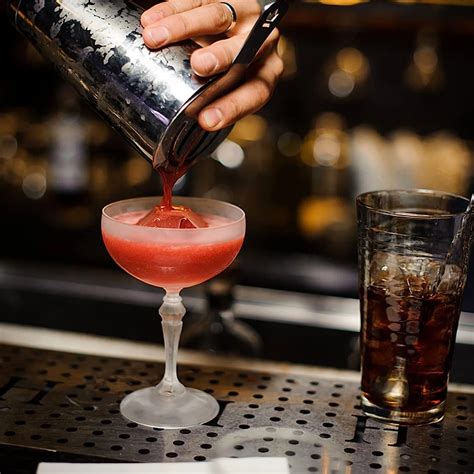 Cocktail Bottleequipped With Rotating Bracketstainless Steel