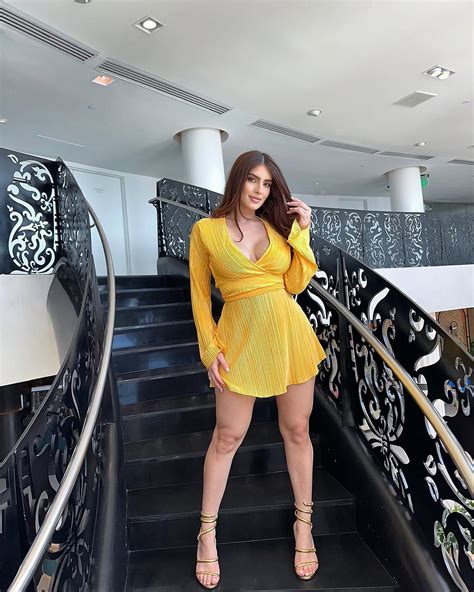 Jessy Ren Bio Wiki Facts Age Height Weight Measurement Photos