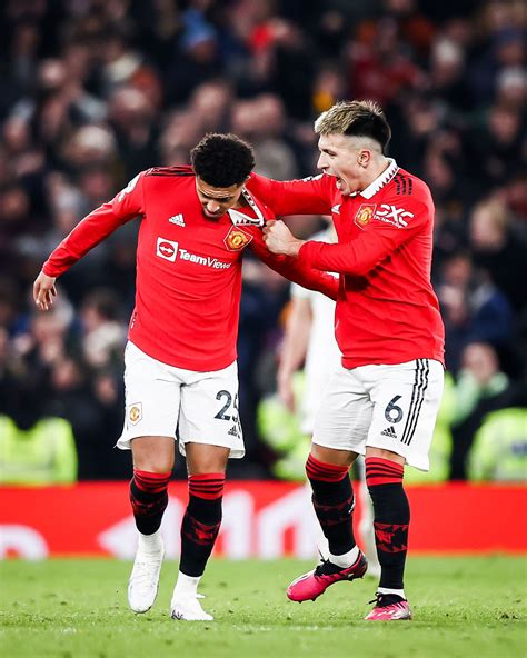 Br Football On Twitter Manchester United Were Hyped After Jadon