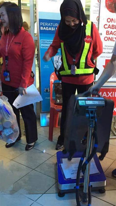 Hand Carry Baggage Restrictions Airasia Paul Smith