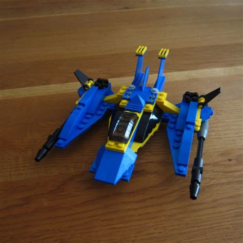 Lego Moc 4882 Sigma Cruiser By Drosse Rebrickable Build With Lego