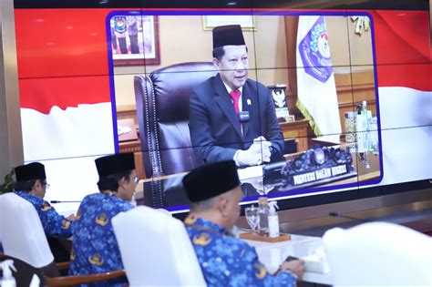 Kementerian Pendayagunaan Aparatur Negara Dan Reformasi Birokrasi Upacara Peringatan HUT Ke