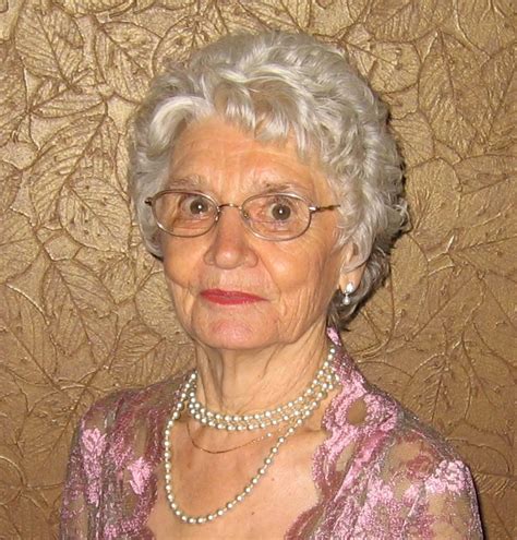 Online Tribute For Helen Wall Wiebe And Jeske Burial And Cremation Care