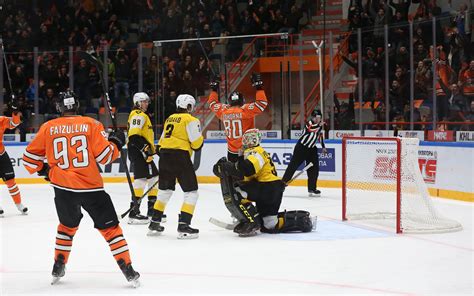 Третью победу подряд одержал ХК «Амур из Хабаровска в рамках КХЛ РИА Биробиджан