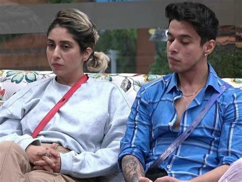 Neha Bhasin Talks About Husband Sameeruddin Getting Trolled For Her