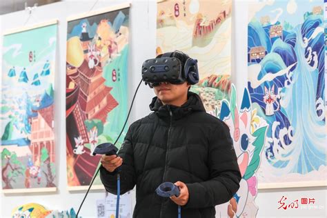 【光明网】57件毕业设计作品面向社会展出 湖北文理学院理工学院