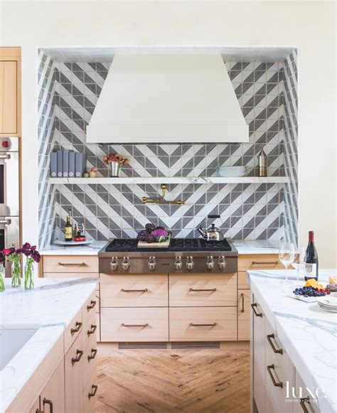 20 Statement Backsplashes That Add A Dose Of Drama To The Kitchen