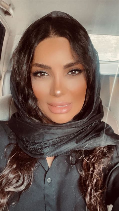 شد شد، نشد ولش کن، بیا برات چای بریزم، فقط با چایت چی میل داری ☕️؟