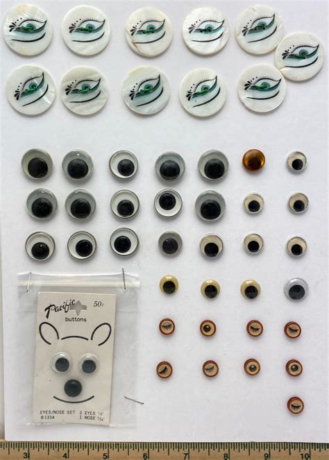 Lot Detail Eye Buttons