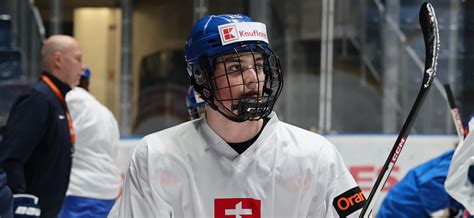 Dalibor Dvorsky Isn T The Only Top Prospect Playing In Sweden
