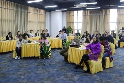 【园区｜动态】拥抱资本市场，布局全球视野——企业上市综合服务方案宣讲会在钱江世纪城汇林科创园顺利举行