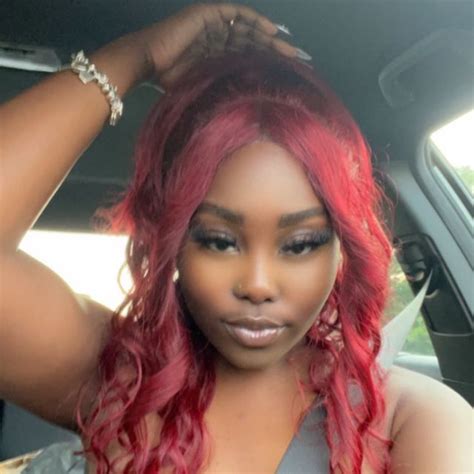 Lourie Queenlourie On Threads