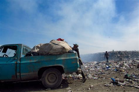 Los Recicladores De Luján El Basural A Cielo Abierto Más Grande De