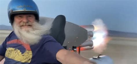 Redneck Santa And His Rocket Powered Sleigh Rbossfight