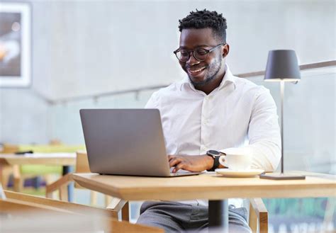 How To Get A Remote Job An Expert Guide To Landing Your Dream Role