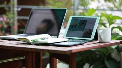 Laptops For Coders And Programmers For Handling Heavy Workload 10