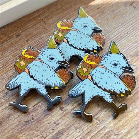 Raven Pin