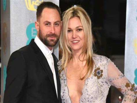 Julia Stiles Marries Preston J Cook English Movie News Times Of India