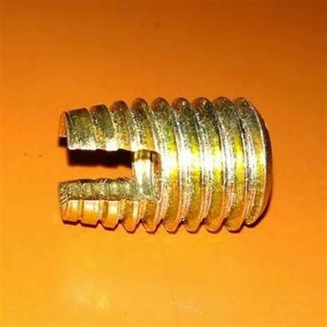 Brass Moulding Thread Insert For Automotive Size 20 Mm Length At