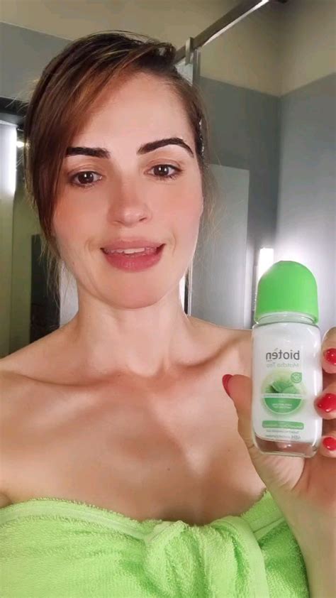 Vera Mesterovic Bioten Matcha Tea антиперспирант рол он со 100 природен екстракт на чај од