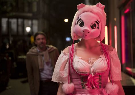 Sexy Pig Lady Myconfinedspace
