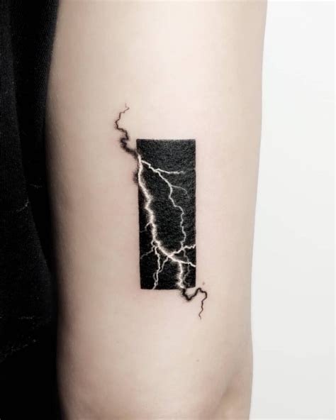 24 Striking Lightning Tattoo Ideas For Men And Women In 2023