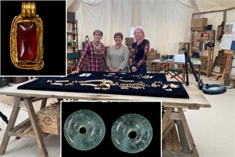 More Anglo Saxon Burials And Artifacts Found In Lincolnshire Uk