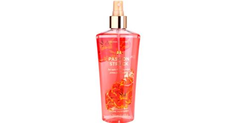 Victorias Secret Passion Struck Fuji Apple And Vanilla Orchid Brza