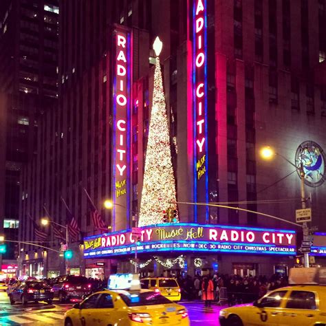 Things To Do In New York During The Holidays Popsugar Smart Living