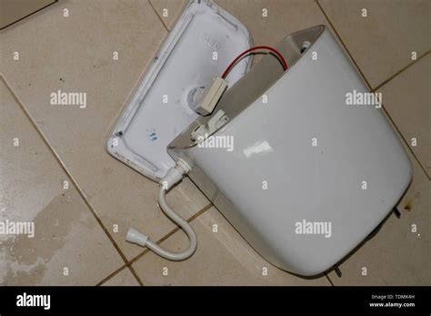 Citerne de toilette Banque de photographies et dimages à haute