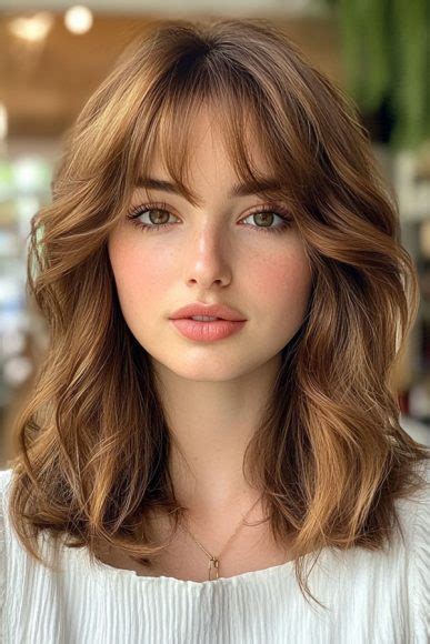50 Chic Shoulder Length Haircuts With Bangs Light Brown Soft Layers