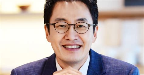 포토 김재원 아나운서 포근한 미소로