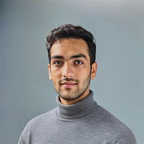 Mostafa Esmaeili Medium