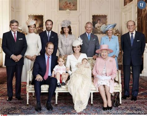 Kate Middleton les magnifiques photos officielles du baptême de la