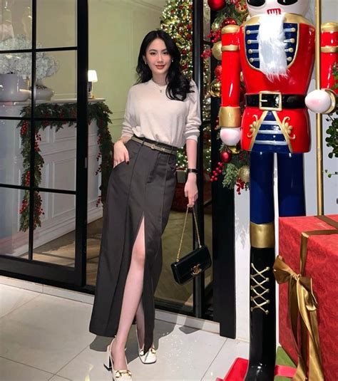 hot girl Lào vừa xinh đẹp vừa đa tài được dân mạng Việt yêu mến Báo Dân trí