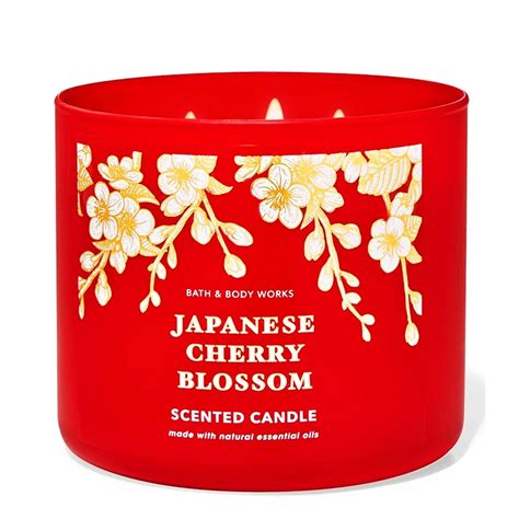 Bath And Body Works Japanese Cherry Blossom Scented Candle 411g