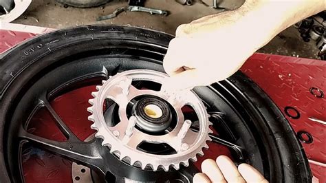 تجميع موتوسيكل هوندا ويانج Rv 250 الحلقه الاولى التجهيز Youtube