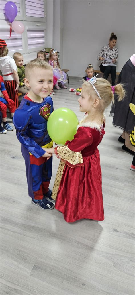 Bal karnawałowy w grupie I Krasnoludki II Biedronki III Pszczółki Przedszkole